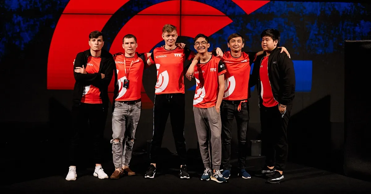 Syman ogrywa DreamEaters i awansuje na pierwszego Majora w swojej historii