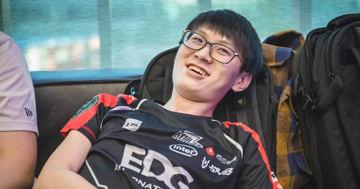 EDG i PSG Talon pewne występu na głównym turnieju Worlds 2021