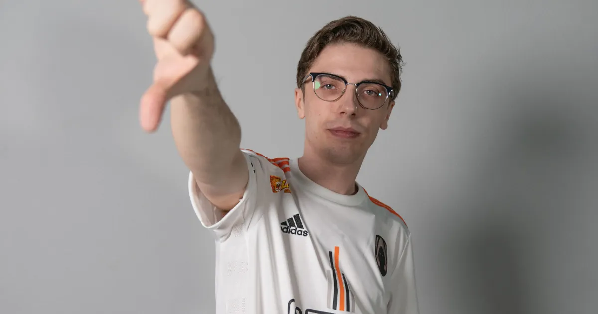 paTiTek ramię w ramię z UNFAKIEM? Przebudowa w OG