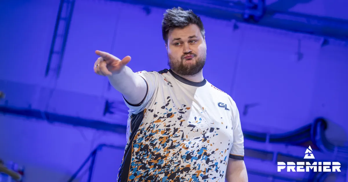 Snax jednak zagra na Majorze! GamerLegion zastępuje 9Pandas
